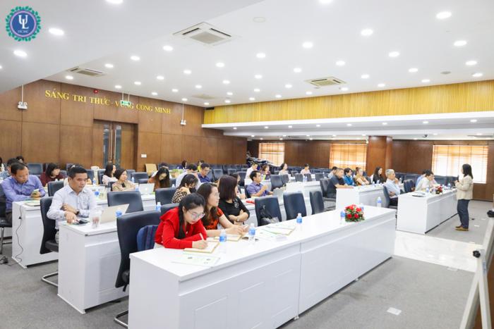 Trường Đại học Luật TP.HCM tổ chức Buổi tập huấn lần thứ nhất “Tự đánh giá chương trình đào tạo ...